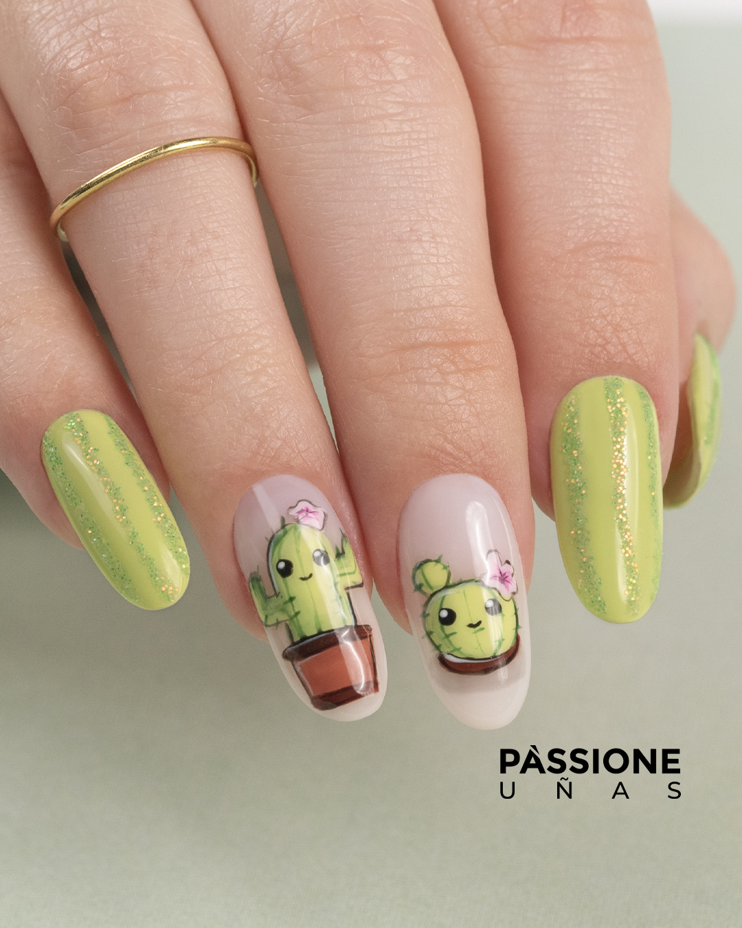 Dibujos En Uñas A Mano Alzada Ideas Sencillas Y Creativas